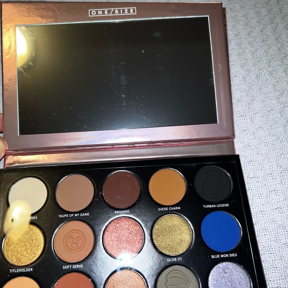 patrick star | Makeup | Patrick Star Eyeshadow Palette | Poshmark